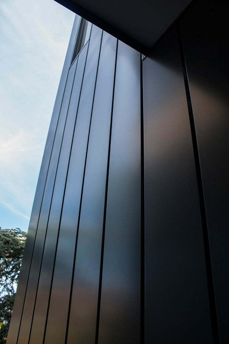 ThornburyAvenue_Metal_Cladding_Systems_web - Metal Cladding Systems